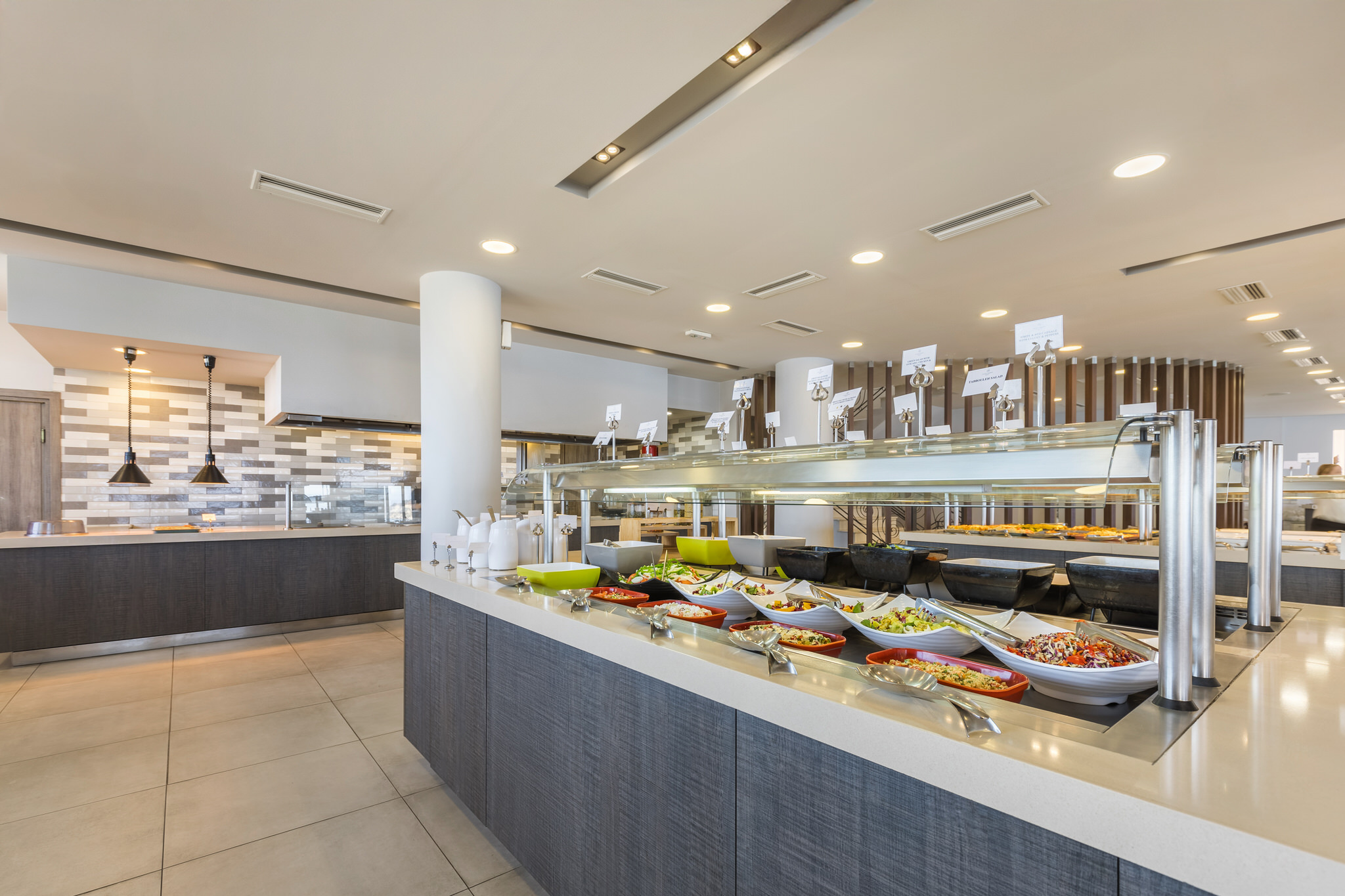 Main restaurant - Alexandra Beach Resort
